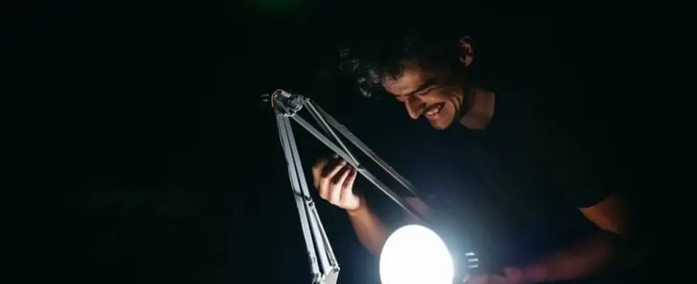 Performance Abend: Longevity of Light Bulbs(and how to make them last ...